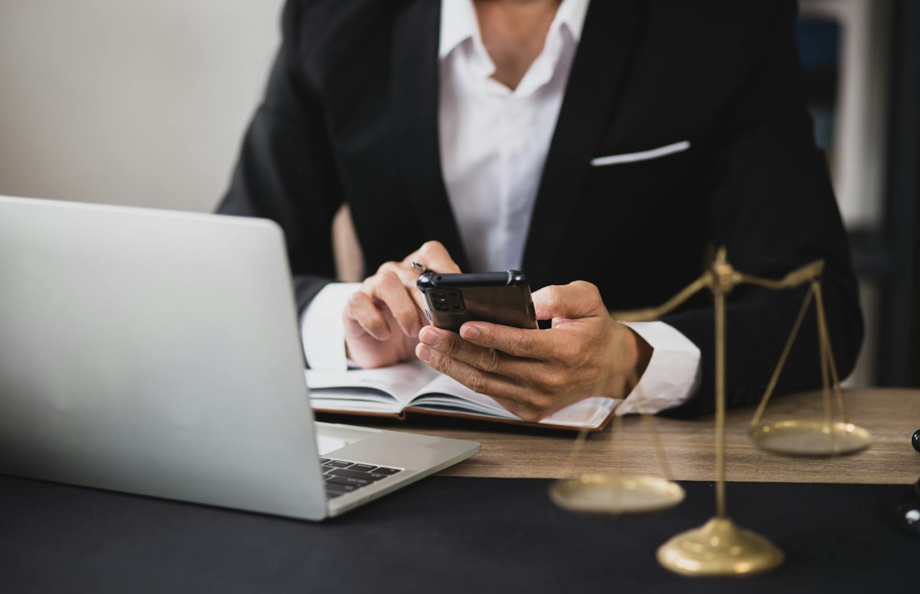 Now Hiring for The Administrative Office of U.S. Courts | GovCIO